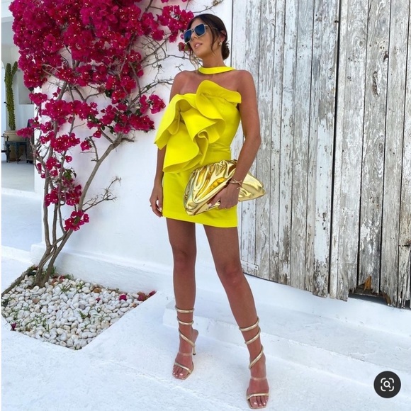 Zara | Dresses | Zara Lemon Yellow Limited Edition Ruffle Voluminous ...